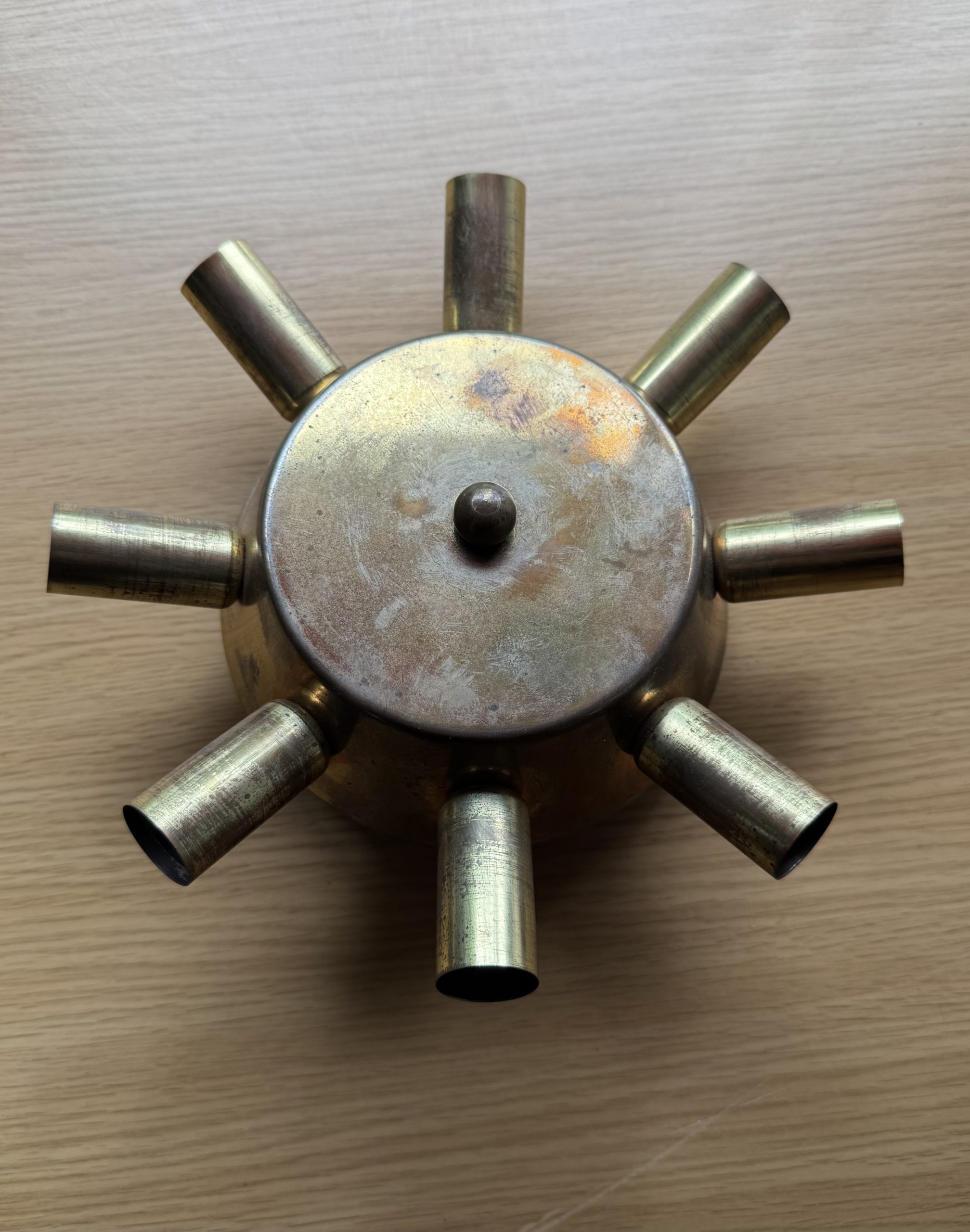 Sputnik Lamp / wall. - Kathedra